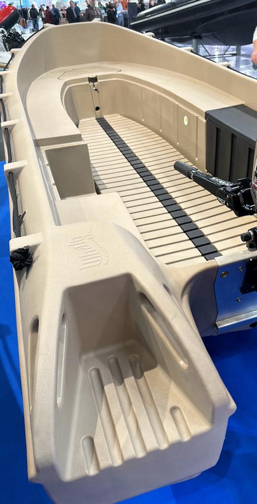 Whaly 435 bei Marineprofis kaufen - Whaly Boote, Ausrüstung und mehr